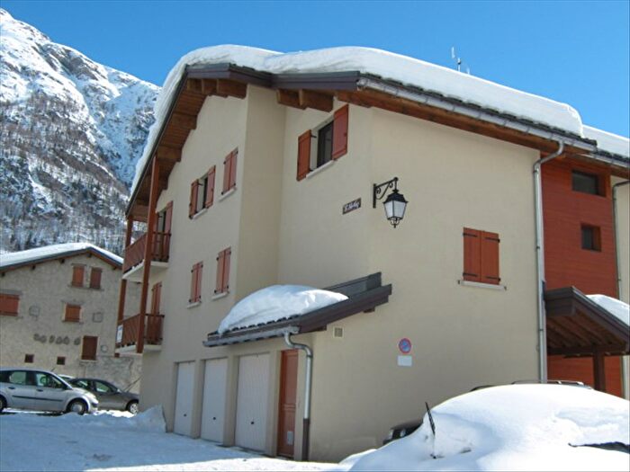 Bessans - Appartement 4 pièces à louer