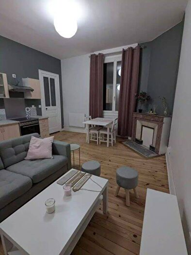 Appartement 2 pièces à Colline des Pères-Tardy, Saint-Étienne, à louer