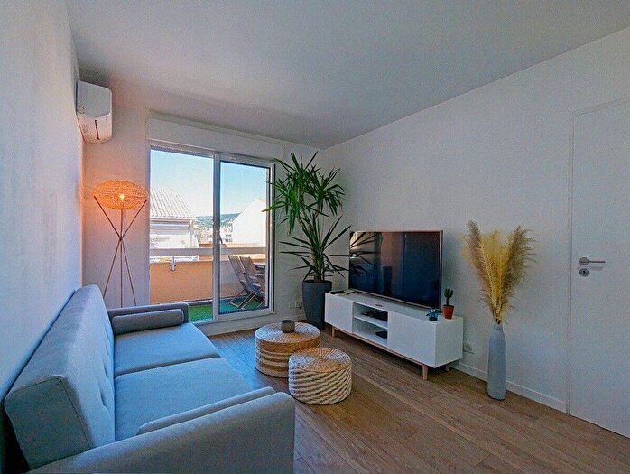 Appartement à louer - Sainte-Maxime - 2 pièces - 1 chambre