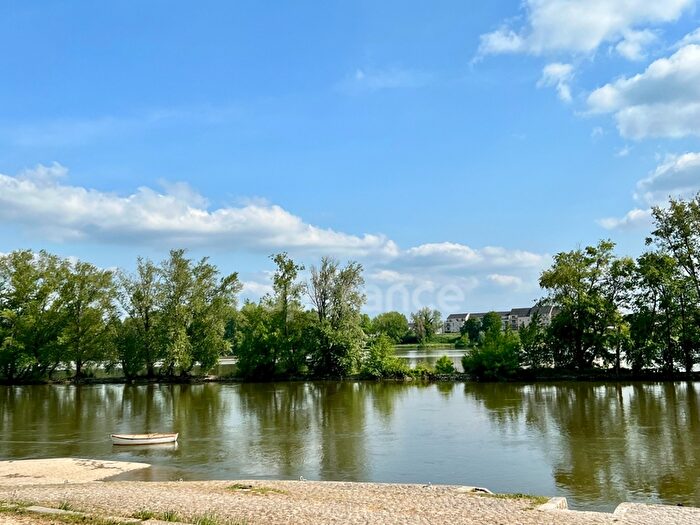 Maison à vendre - Orléans, Bourgogne, Saint-Euverte - 8 pièces - 5 chambres