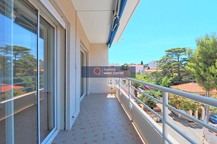 Appartement 5 pièces à louer à Mourillon-Sud, Toulon