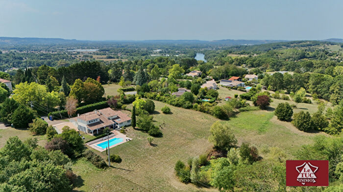 Maison 12 pièces à Villeneuve-sur-Lot, Eysses, à vendre