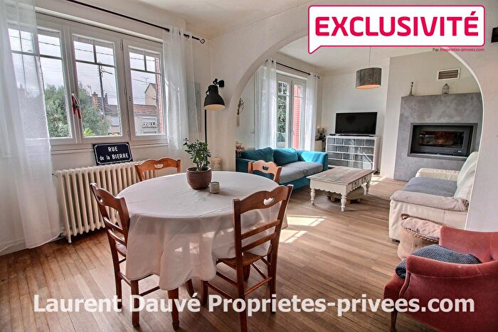Maison 6 pièces à Saint-Pryvé-Saint-Mesmin, à vendre