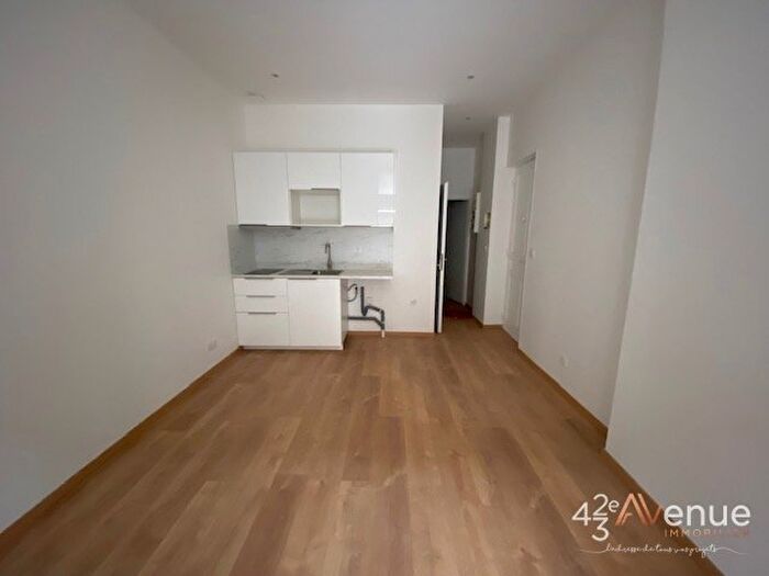 Appartement 2 pièces à louer à Saint-Étienne, Tardy, Colline des Pères, Bizillon