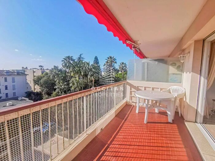 Cannes, Pointe Croisette - Appartement 3 pièces à vendre