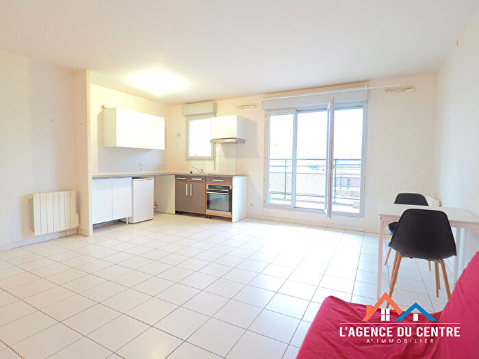 Appartement à louer - Mantes-la-Jolie, Centre-ville - 1 pièce