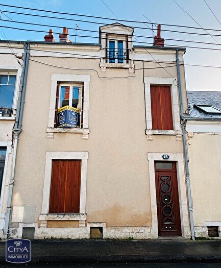 Maison à vendre - Châteauroux, Centre-ville, Les Marins - 8 pièces - 4 chambres
