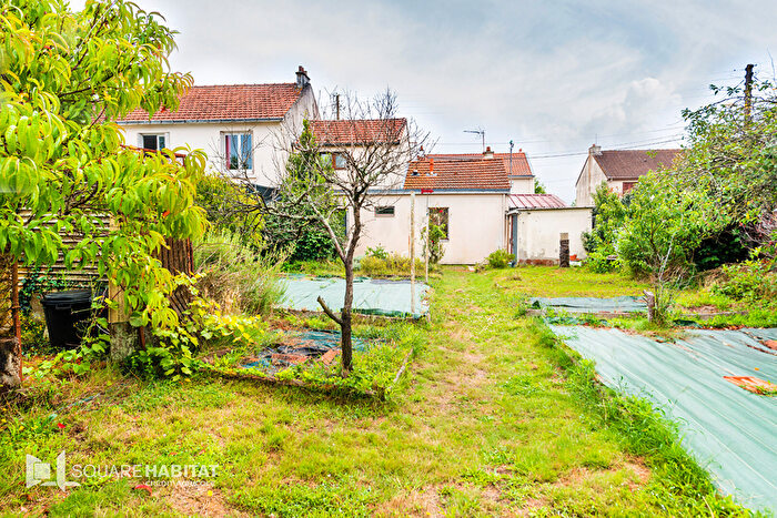 Maisons à vendre et appartements à louer - 1