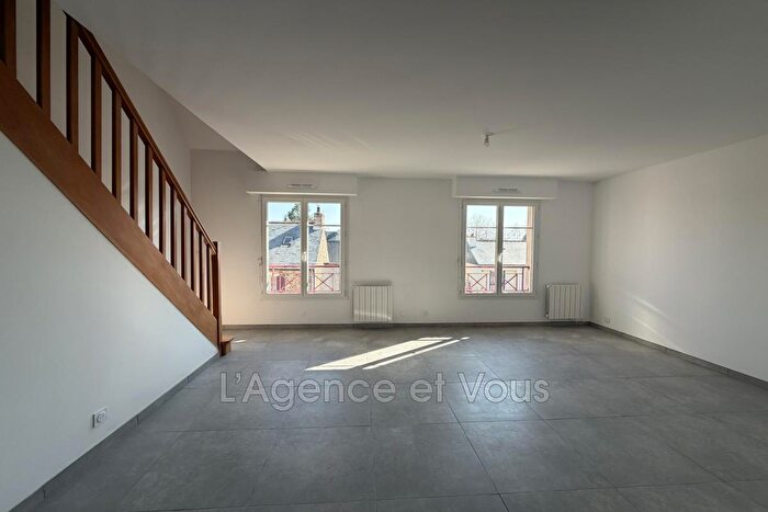 Appartement 4 pièces à vendre à Saint-Jouan-des-Guérets