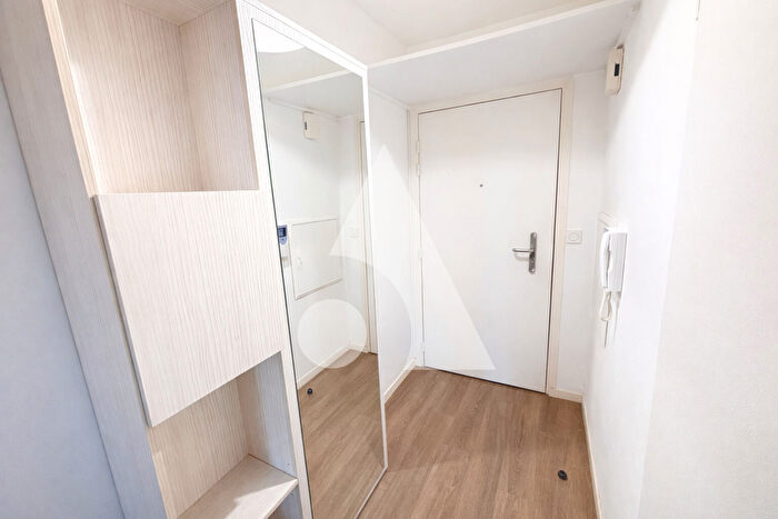 Appartement à louer - Valenciennes, Saint-Michel, Tertiales, Le Roleur - 1 pièce