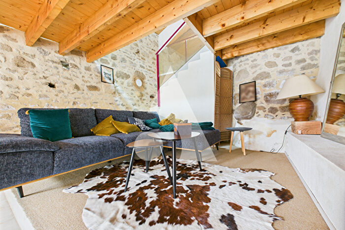 Maison à vendre - La Roche-sur-Yon, Le Bourg sous la Roche - 10 pièces - 7 chambres