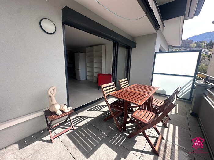 Aix-les-Bains, Lafin, Saint-Simond : Appartement 3 pièces à vendre