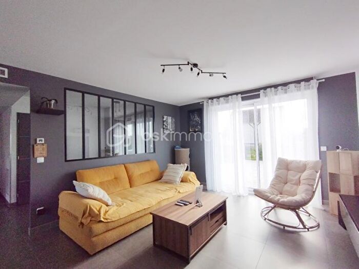 Maison à vendre - Montbouy - 5 pièces - 3 chambres