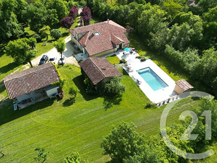 Maison à vendre - Céran - 9 pièces - 4 chambres