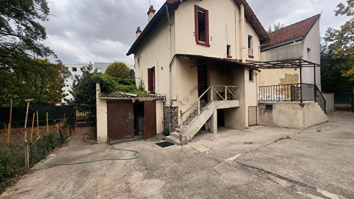 Gagny, Jean Moulin : Maison 6 pièces à vendre