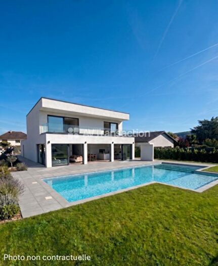 Maison 6 pièces à vendre à Yenne