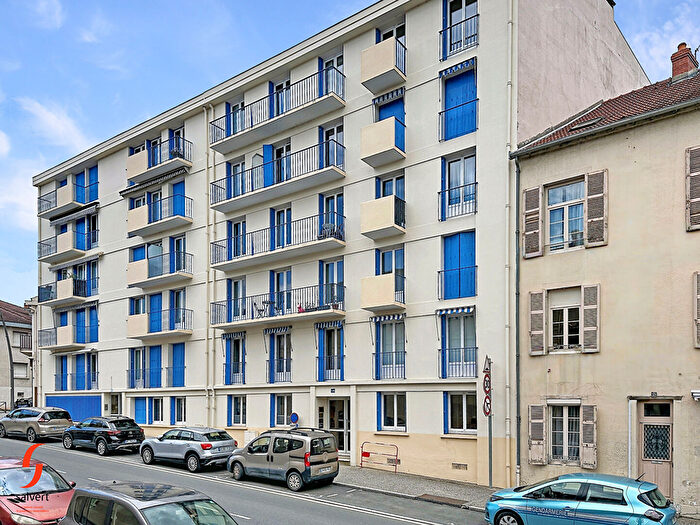 Appartement 2 pièces à vendre à Montluçon, Centre-ville, Les Forges
