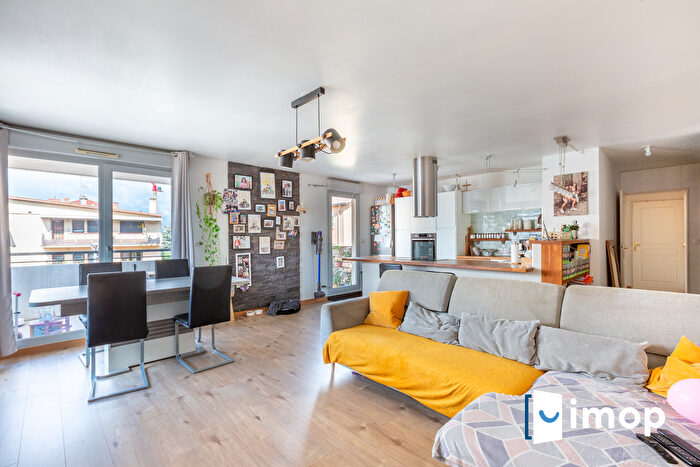 Saint-Fons, L'Arsenal : Appartement 3 pièces à vendre