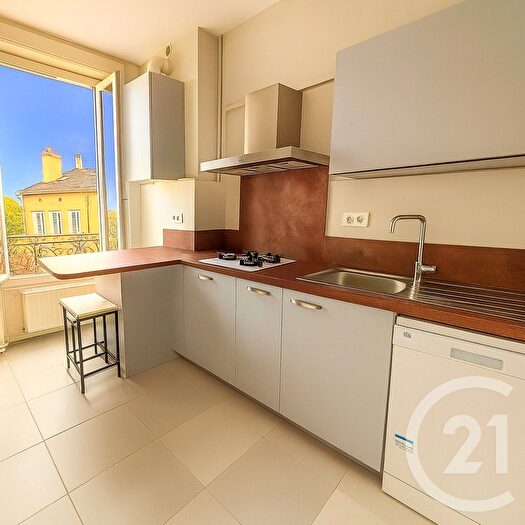 Appartement à vendre - Saint-Étienne, La Terrasse, Bel Air, Bergson, Carnot - 5 pièces - 3 chambres