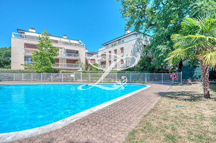 Appartement 5 pièces à Maisons-Laffitte, Est, à vendre