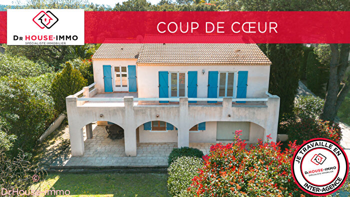 Maison à vendre - Cogolin, Notre-Dame des Salles, Rayol - 8 pièces - 5 chambres