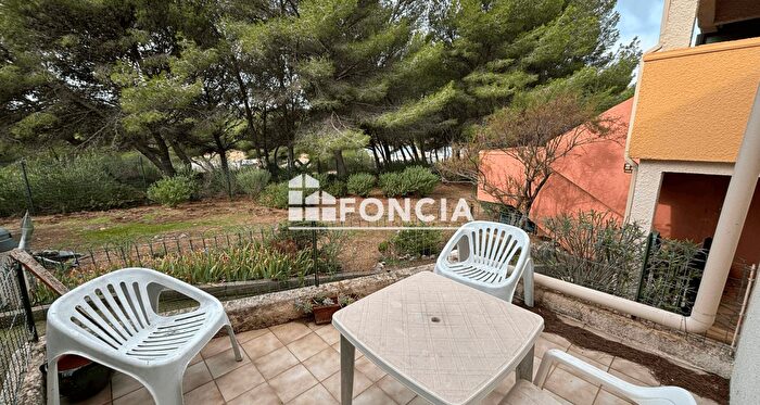 Appartement à vendre - Fleury, Saint-Pierre, Les Cabanes - 3 pièces - 2 chambres