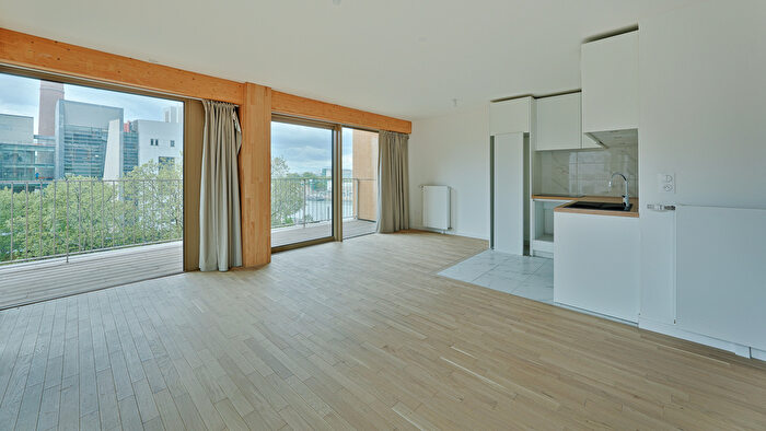 Appartement à louer - Paris e , Patay, Masséna - 4 pièces - 3 chambres