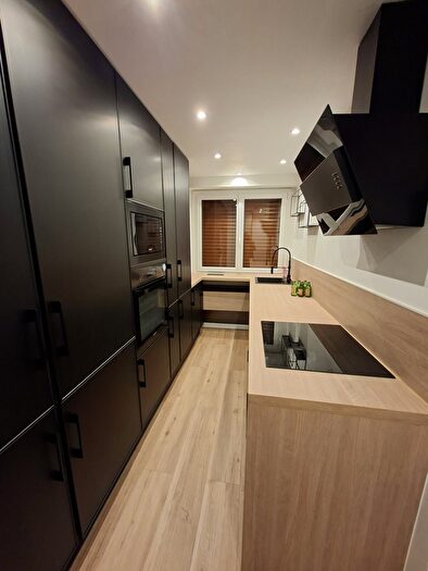 Fontenay-le-Fleury : Appartement 4 pièces à louer