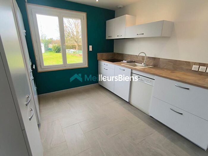 Maison à vendre - Ploubezre - 4 pièces - 3 chambres