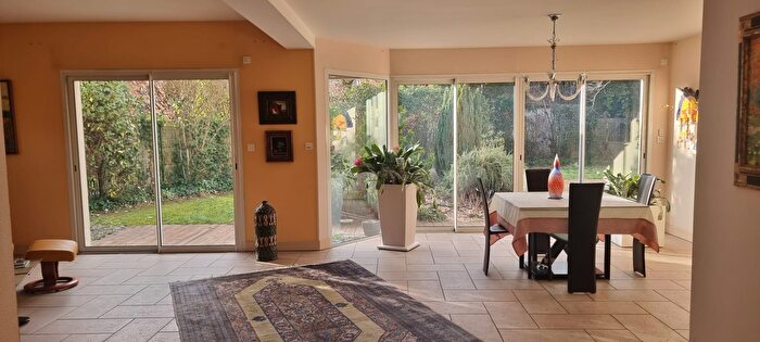 Maison à vendre - Tours - 6 pièces - 4 chambres