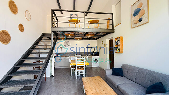 Maison à vendre - Uzès - 10 pièces - 7 chambres