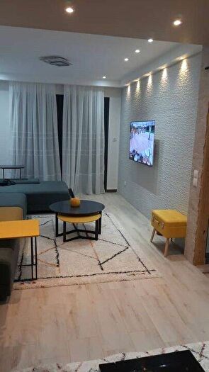 Appartement à louer - République-Gare-Porte de Paris, Saint-Denis - 1 pièce