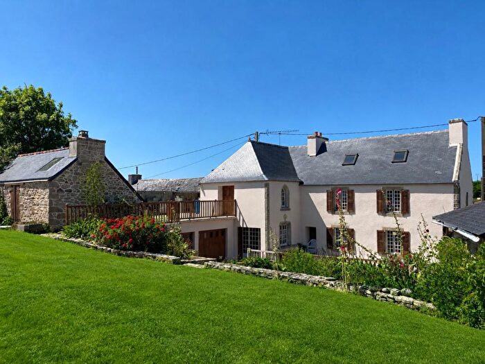 Maison 6 pièces à vendre à Cléden-Cap-Sizun