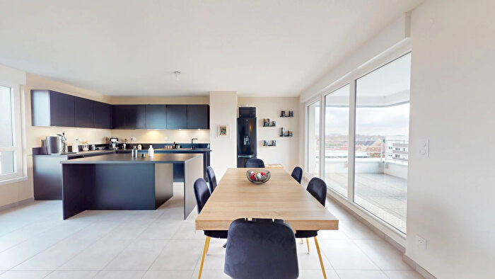 Appartement à vendre - Strasbourg, Koenigshoffen, Hohberg - 4 pièces - 3 chambres