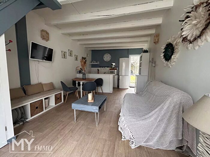 Maison à vendre - Sigoulès - 2 pièces - 1 chambre