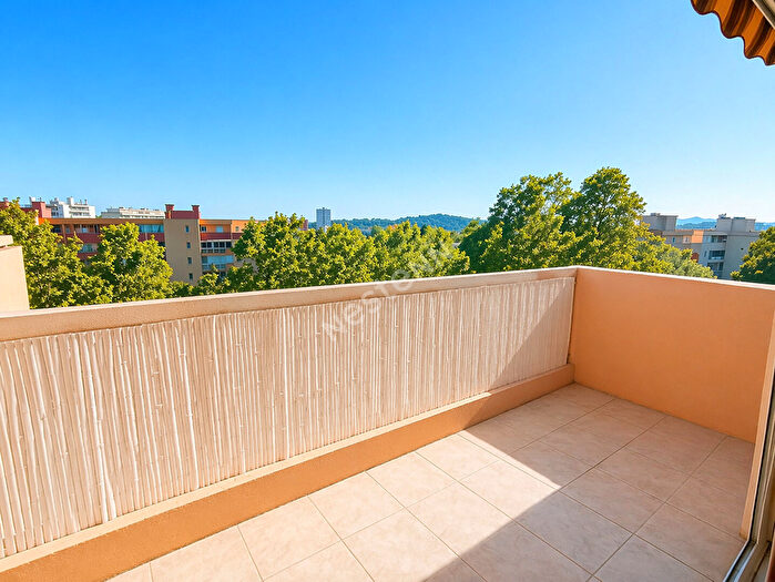 Appartement 1 pièce à louer - Toulon, Sainte-Anne