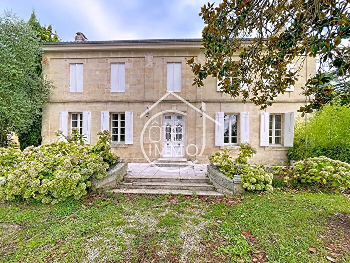 Maison à vendre - Saint-Émilion - 11 pièces - 7 chambres