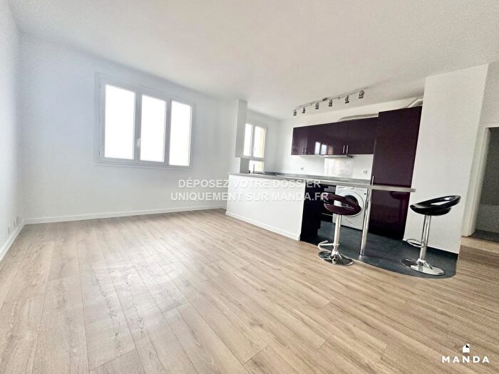 Appartement 2 pièces à Montreuil, Bas Montreuil, Etienne Marcel, Chanzy, à louer