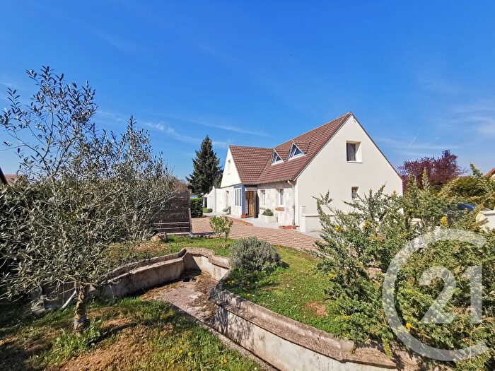 Maison 7 pièces à vendre - Guichainville