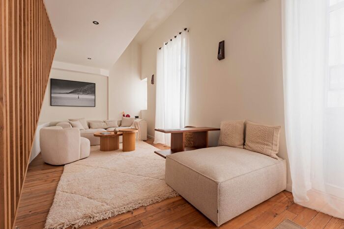Maison à vendre - Biarritz, Larrepunte, République - 5 pièces - 3 chambres
