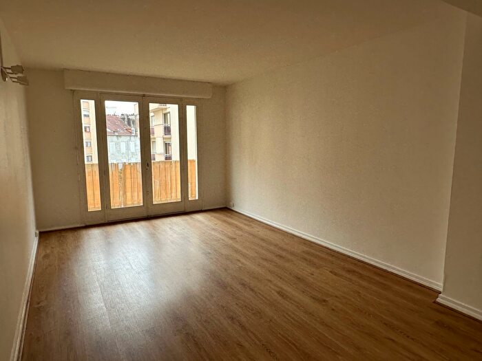 Appartement 3 pièces à louer à Pau, Dufau, Tourasse