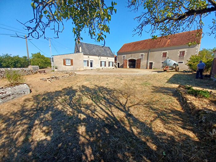 Varennes-lès-Narcy - Maison 2 pièces à vendre