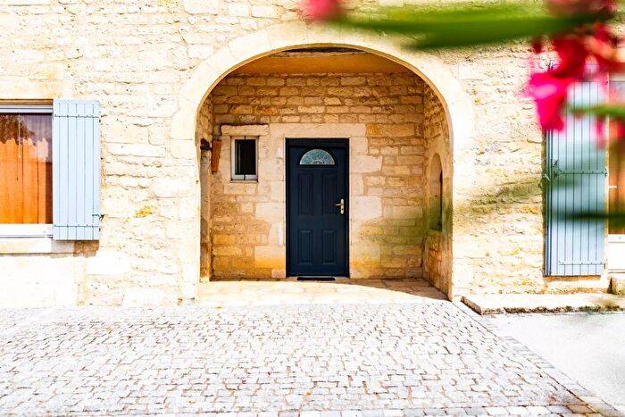 Maison à vendre - Vouillé - 5 pièces - 3 chambres