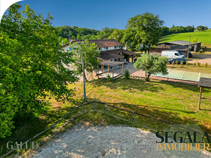 Maison à vendre - Monestiés - 5 pièces - 5 chambres