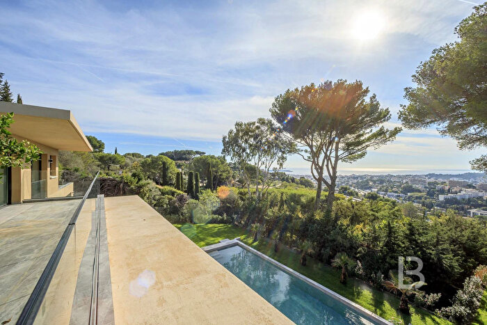Maison à vendre - Mougins, Font Neuve, Saint-Basile, Fontmerle, Nartassière - 10 pièces - 6 chambres