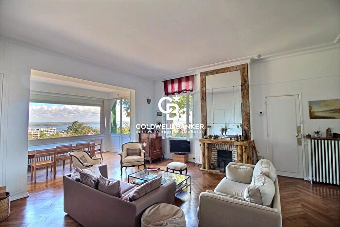 Appartement à vendre - Arcachon, Ville dHiver, Parc Mauresque - 4 pièces - 2 chambres