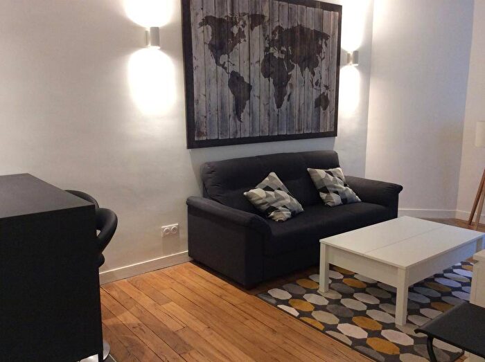 Appartement à louer - Paris ème - 2 pièces - 1 chambre