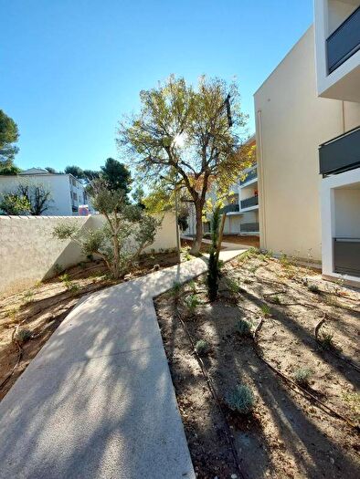 Appartement à louer - Ganteaume, Aubagne - 3 pièces
