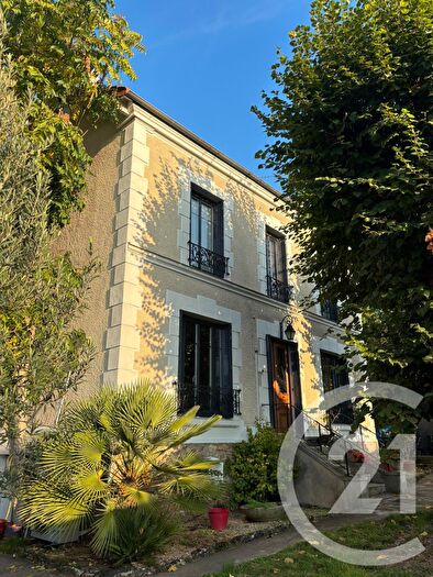 Maison 6 pièces à vendre à Crosne