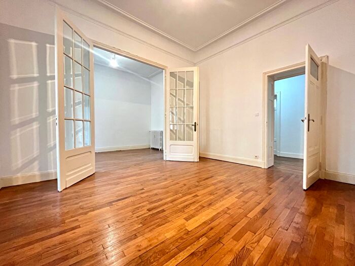 Appartement à louer - Metz - 4 pièces - 2 chambres